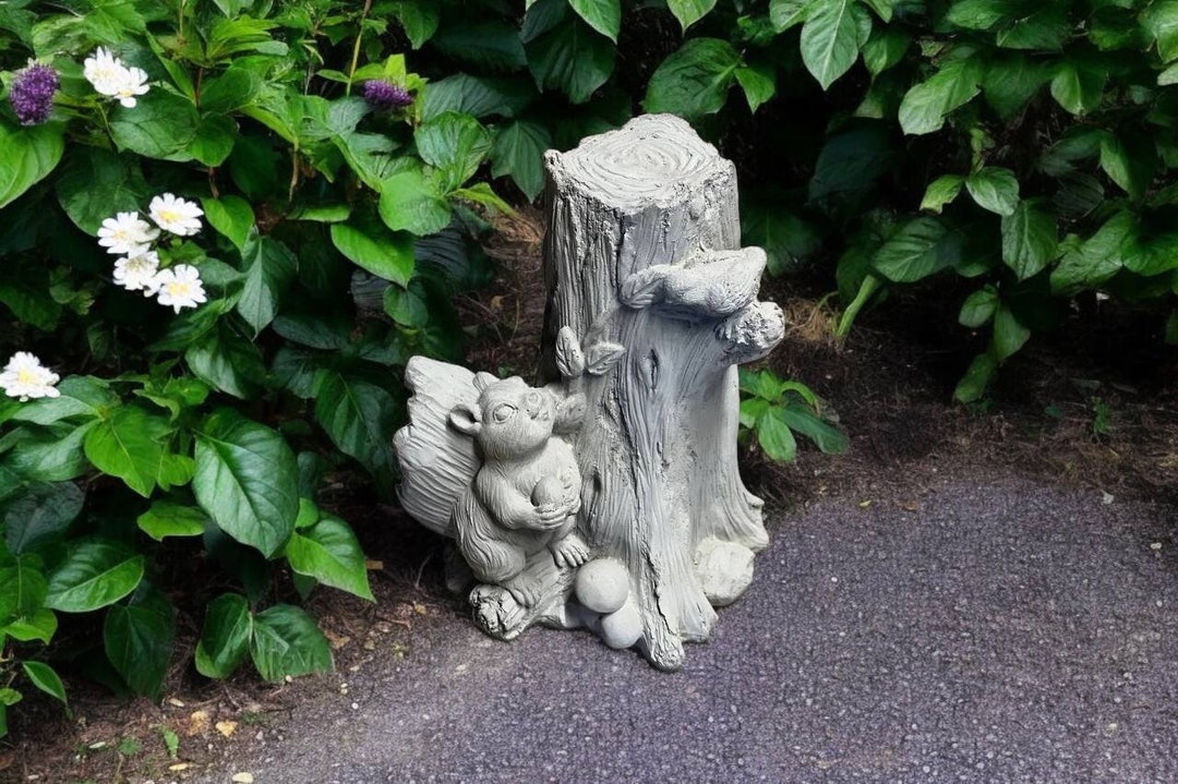 Cement Squirrel With Tree Figure, Concrete Woodland Animal Statue ...