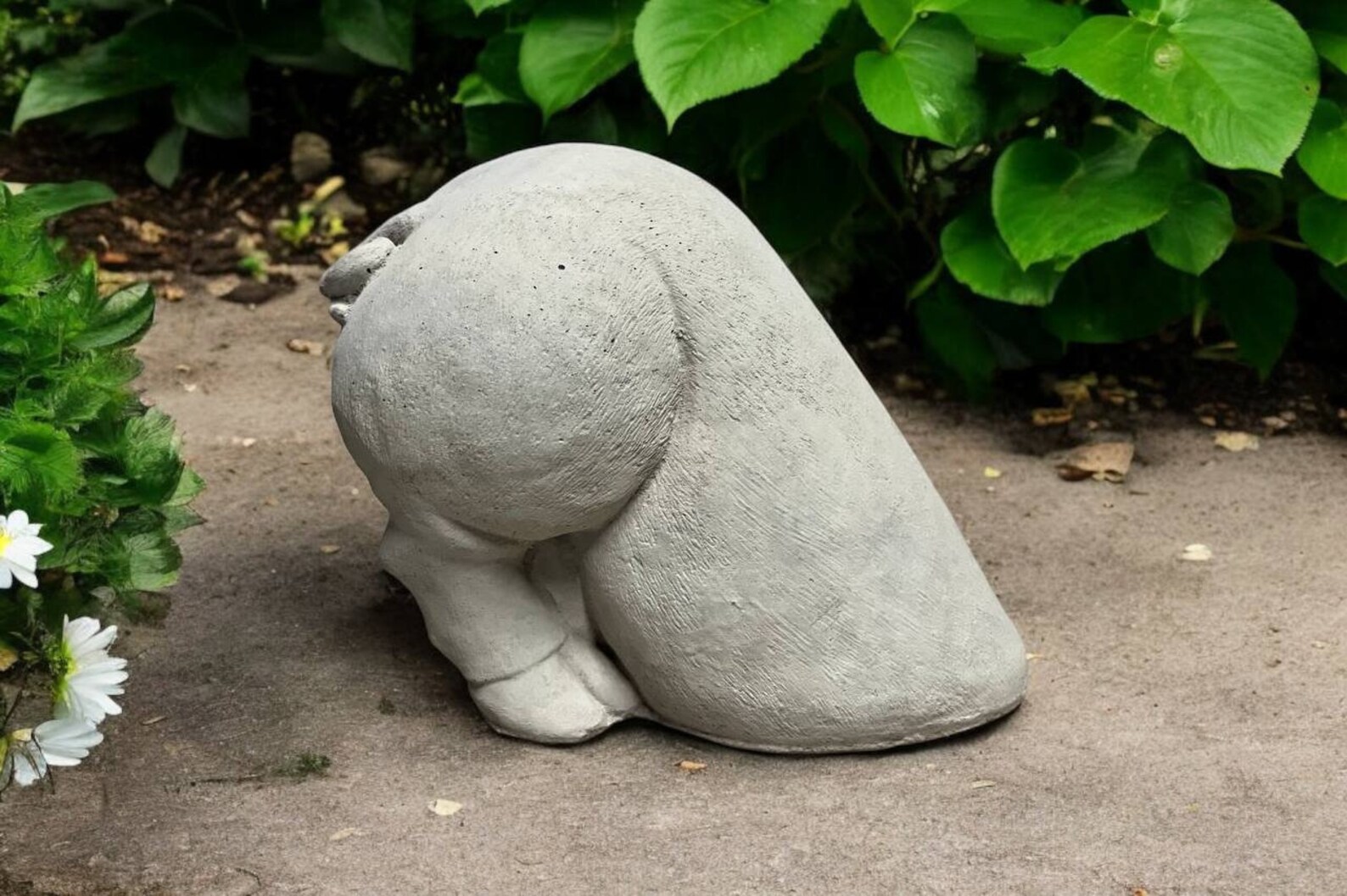 Stone Digging Pig Sculpture, Concrete Farm Animal Figure, Outdoor ...