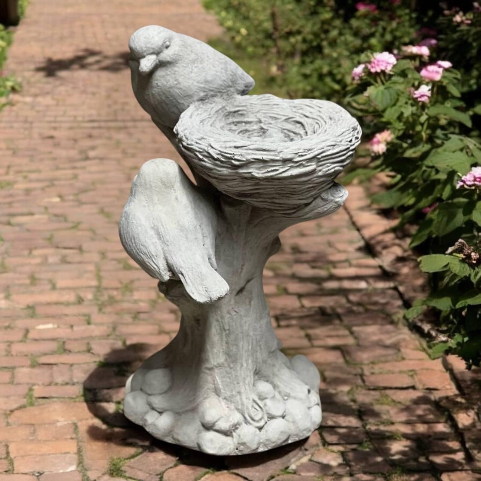 Garden Birds Sculpture, Lawn Bird Bath Art, Concrete Birds Decor ...