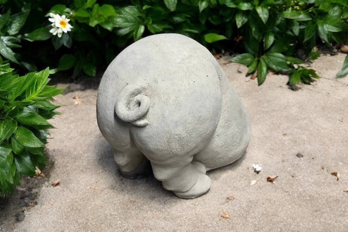 Stone Digging Pig Sculpture, Concrete Farm Animal Figure, Outdoor ...