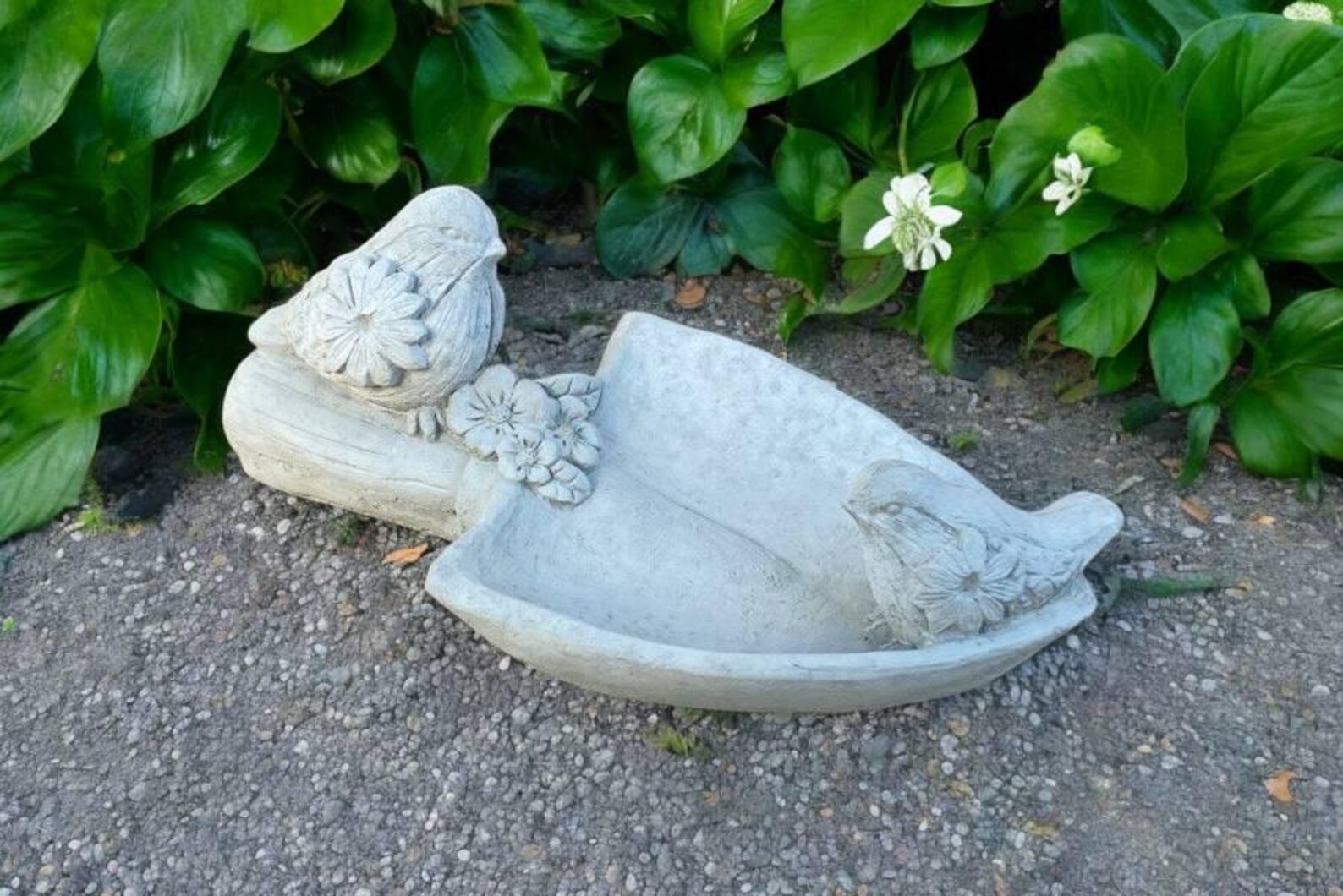 Cement Birds Outdoor Statue, Concrete Garden Tool Sculpture, Lawn ...