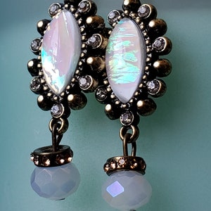 Flapper or Slap Her 1920's Inspired Dangle Costume Earrings - Etsy