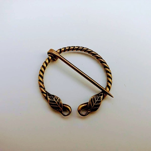 Penannular Brooch - Etsy