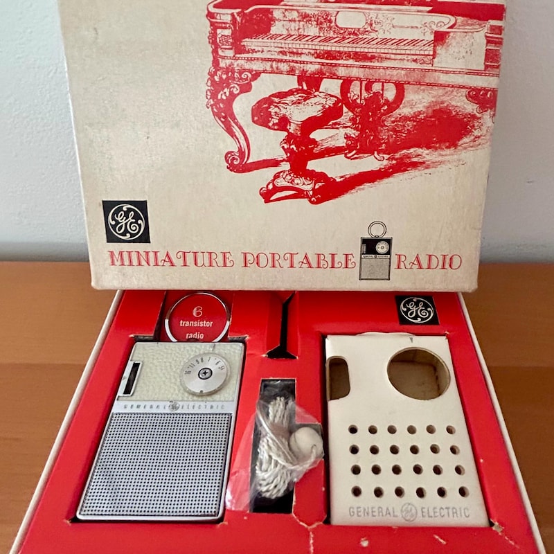 60s Transistor Radio - Etsy