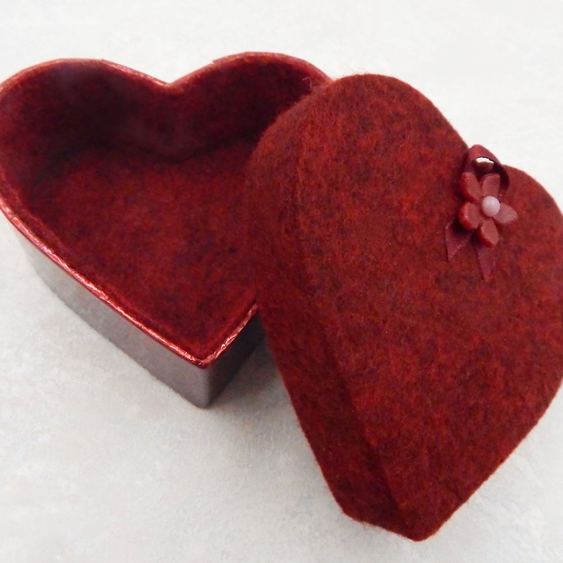 Glass Heart Box - Etsy