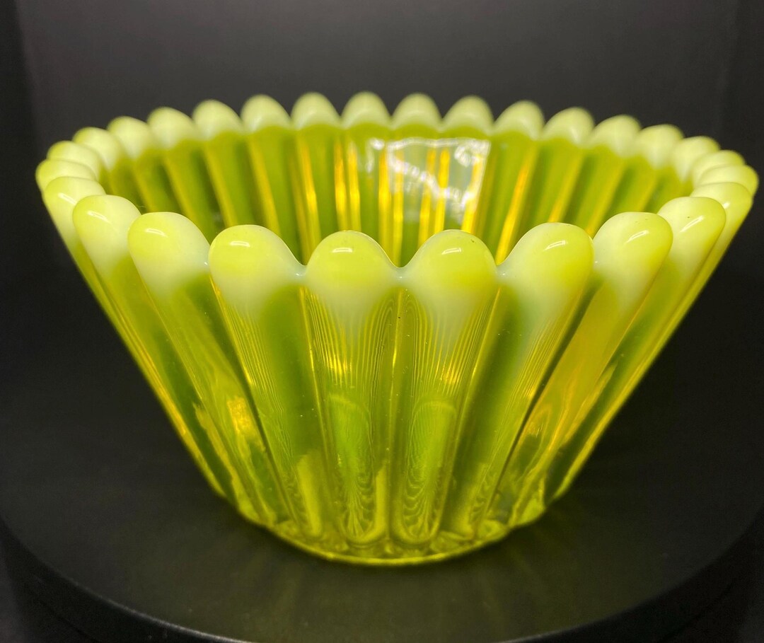 Davidson Primrose Vaseline Opal Pearline Glass Helen Louise Bowl - Etsy