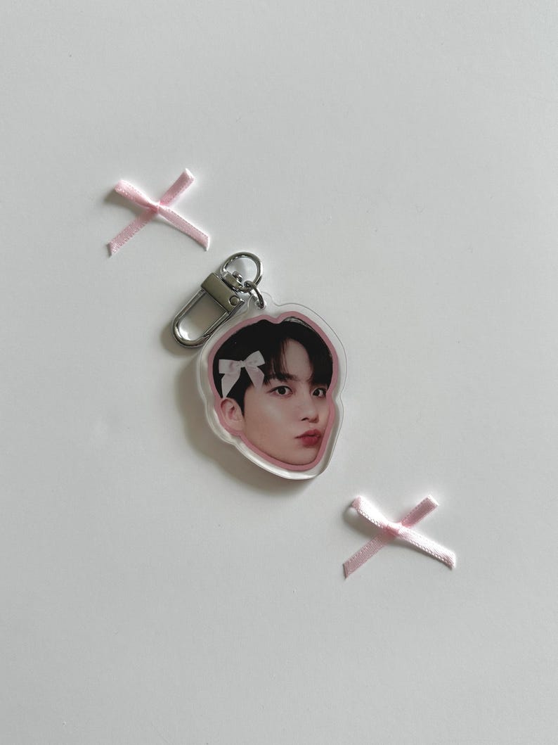 Ateez Acrylic Bias Keychain Accessory Cute Coquette Bow - Etsy