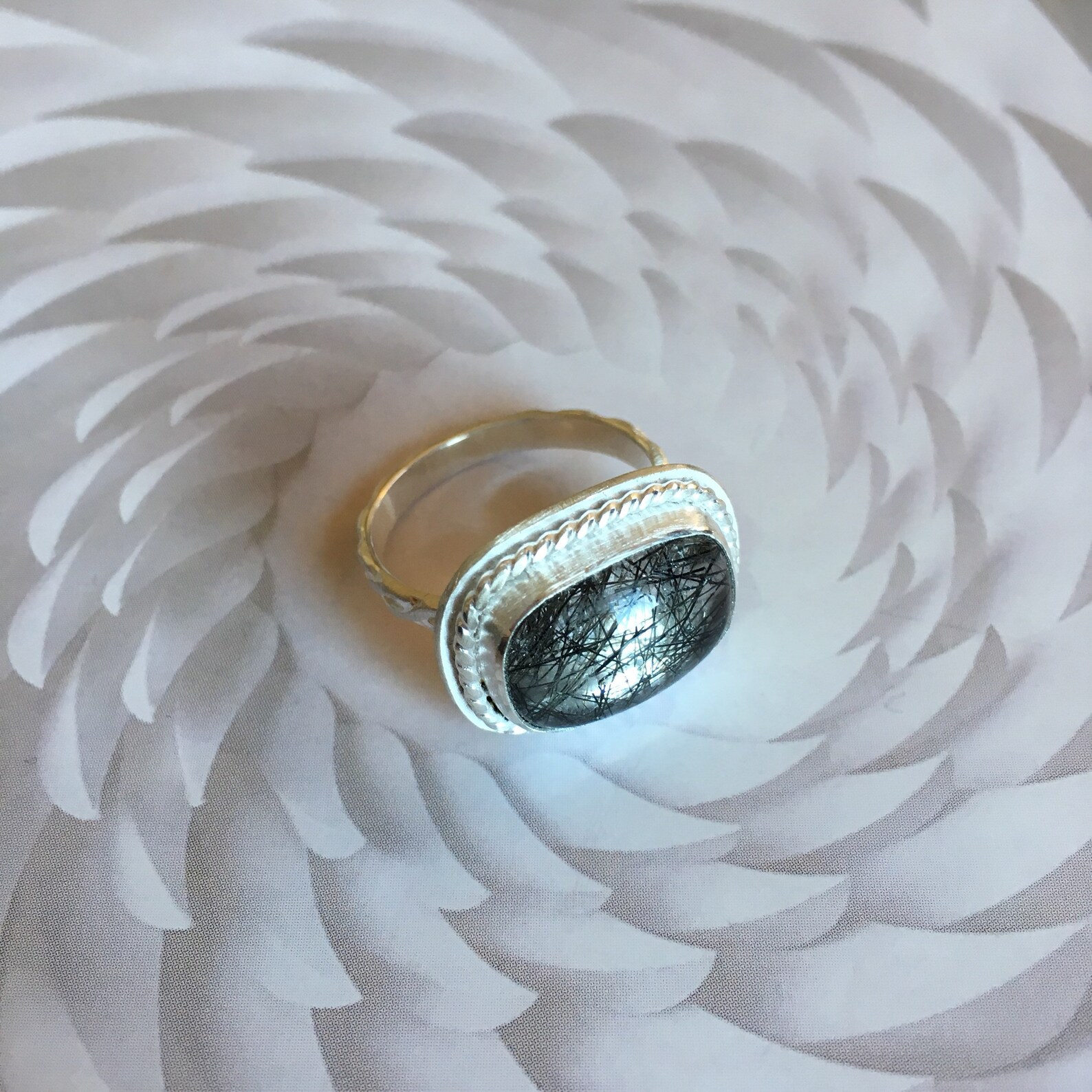 Tourmalinated Quartz Ring (size 9) - Etsy