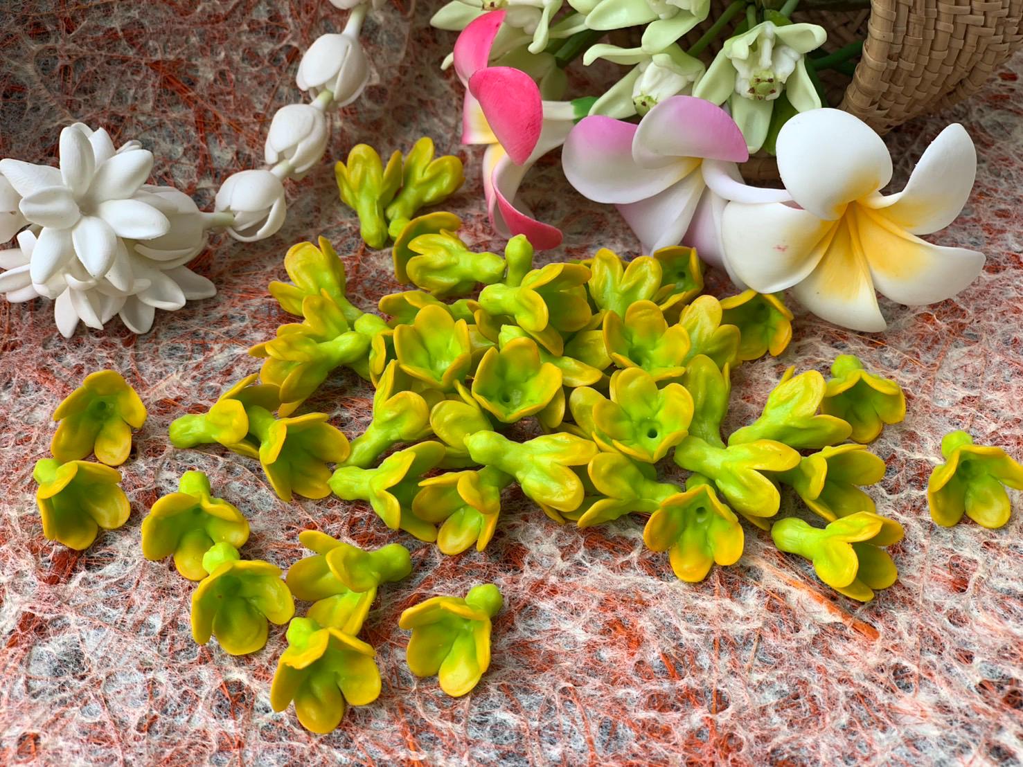 Pakalana Clay Flowers Beads– Hawaiian Lei Jewelry Making Garland, DIY ...