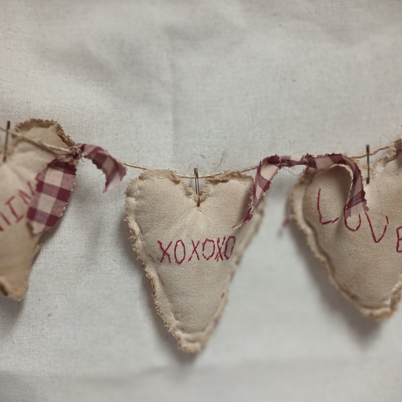 Primitive Hearts - Etsy