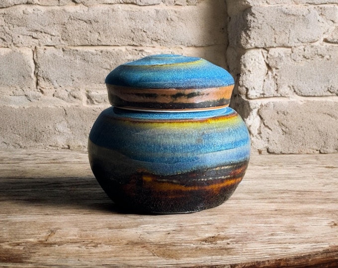 5 Cu/in Mini Keepsake Urn Handheld Mini Keepsake Handmade Pottery ...