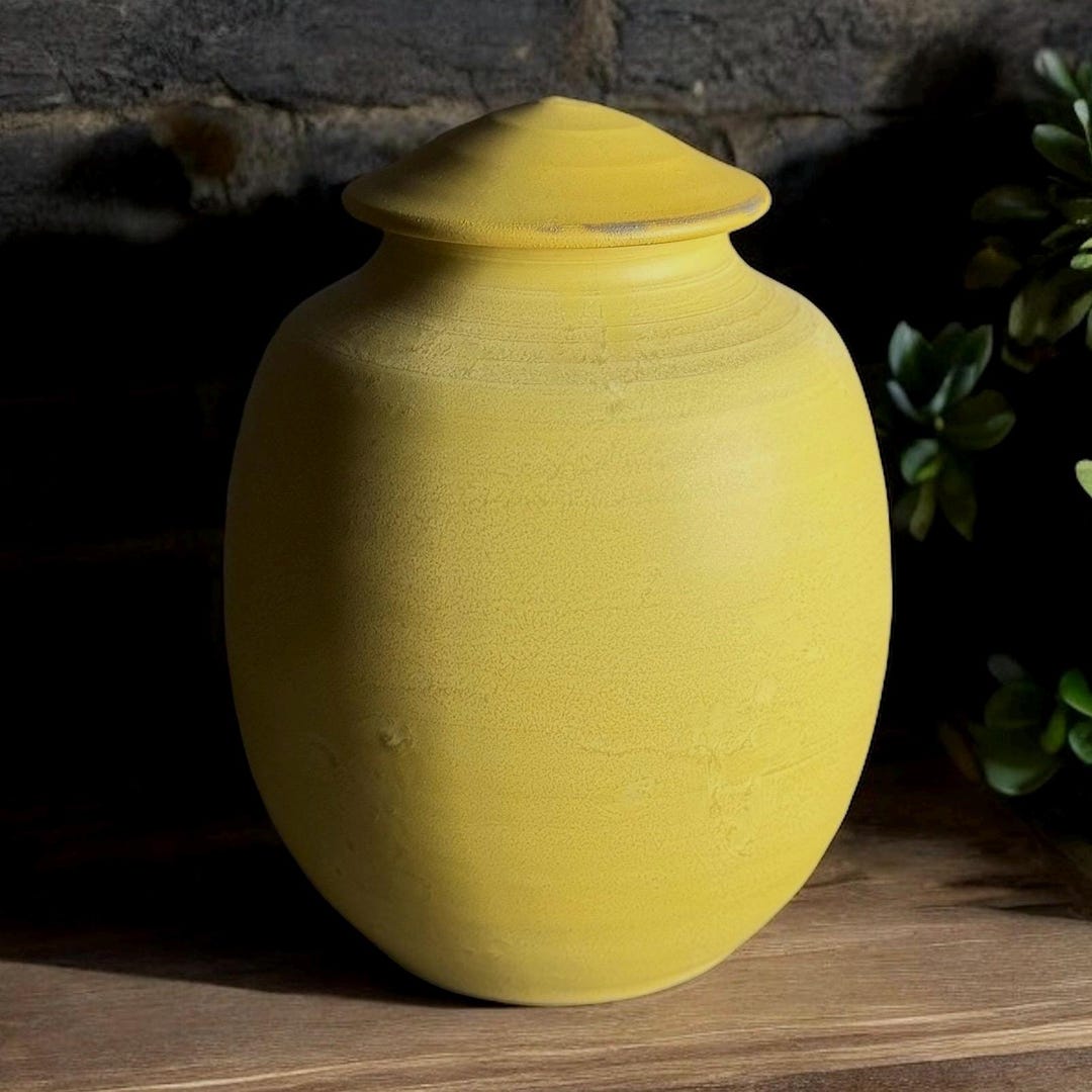 240 Cu/in Handmade Cremation Urn for Adults - Large Size - Holds ...