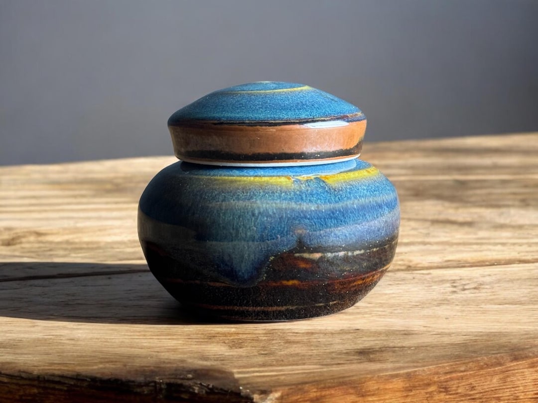 5 Cu/in Mini Keepsake Urn Handheld Mini Keepsake Handmade Pottery ...