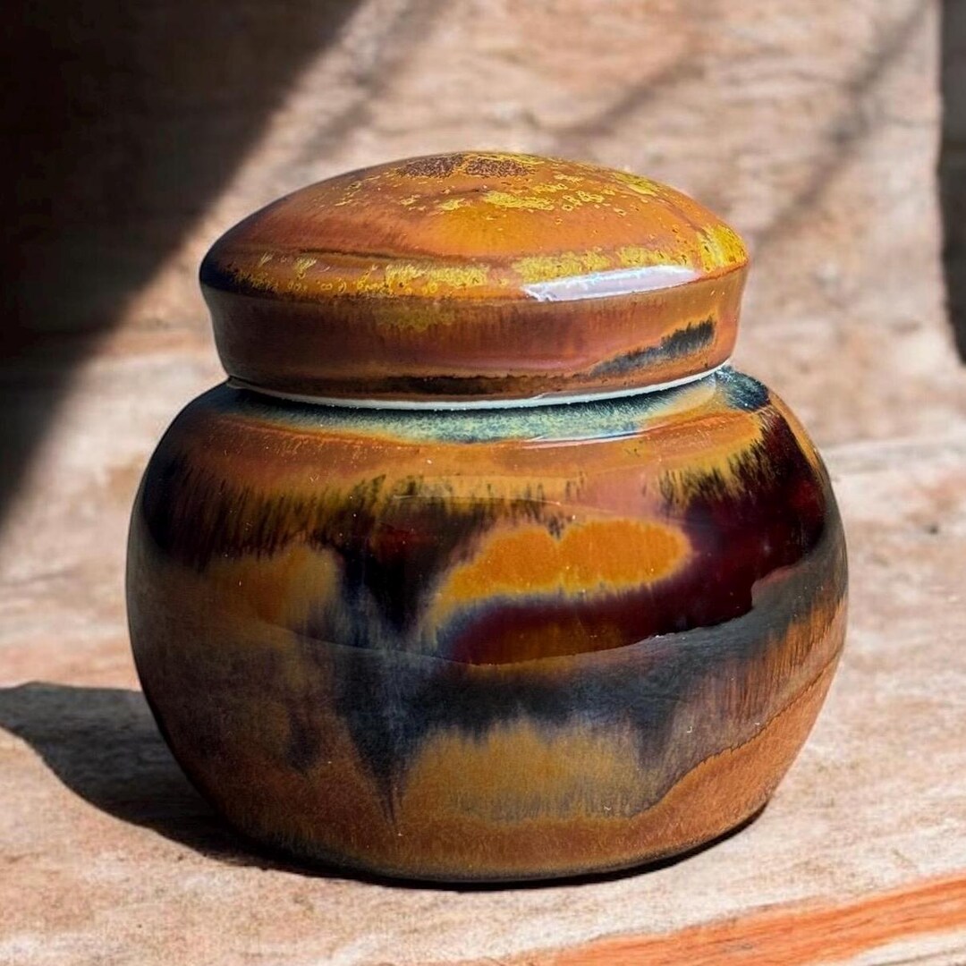5 Cu/in Mini Keepsake Urn - Glossy Beautiful Glaze - Handheld Size Urn ...