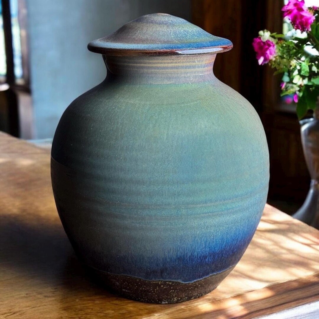 150 Cu/in Capacity Memorial Urn- Handmade Pottery Clay Urn - 150 Cubic ...