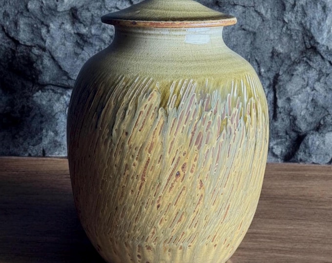 220 Cu/in Handmade Cremation Urn for Adults - Large Size - Holds ...
