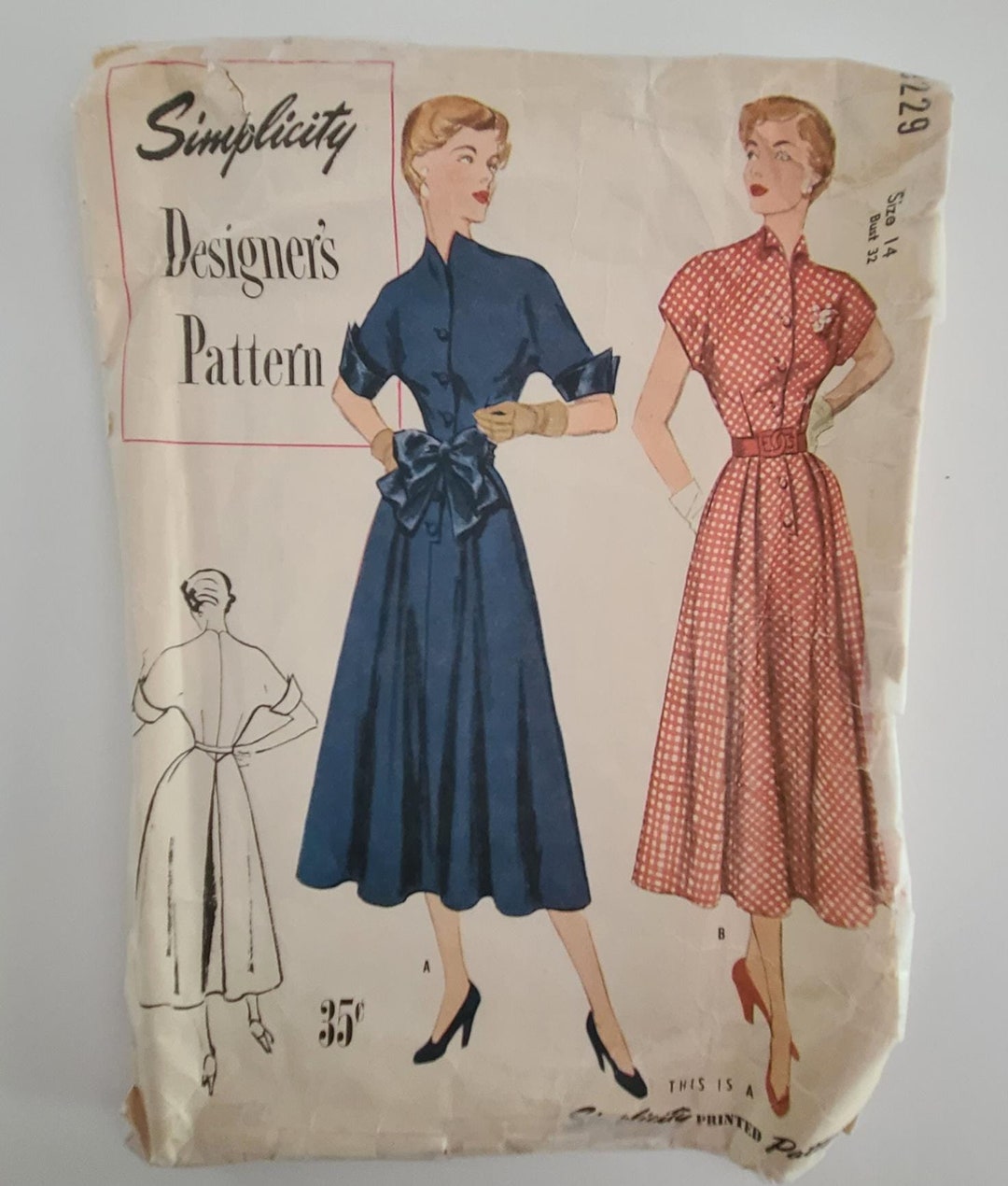 Vintage 1940s Simplicity Sewing Pattern 8229 . Designer's Pattern ...