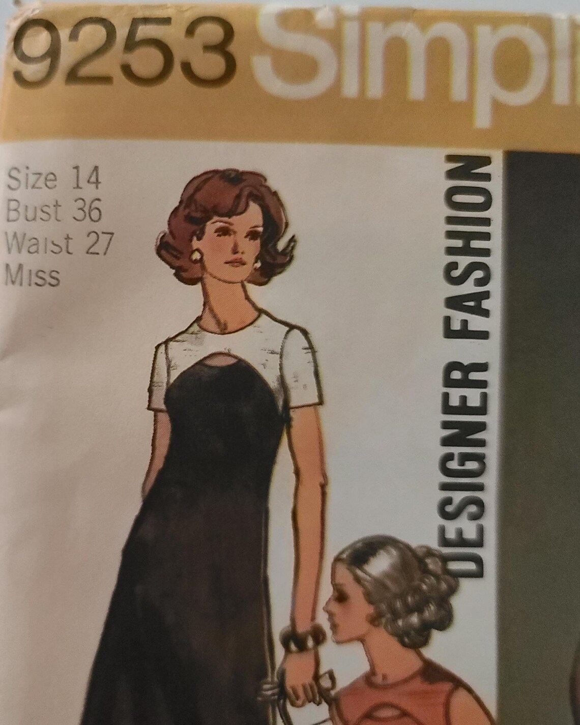 Vintage 1971 Simplicity Sewing Pattern 9253 . Designer Fashion Dress ...