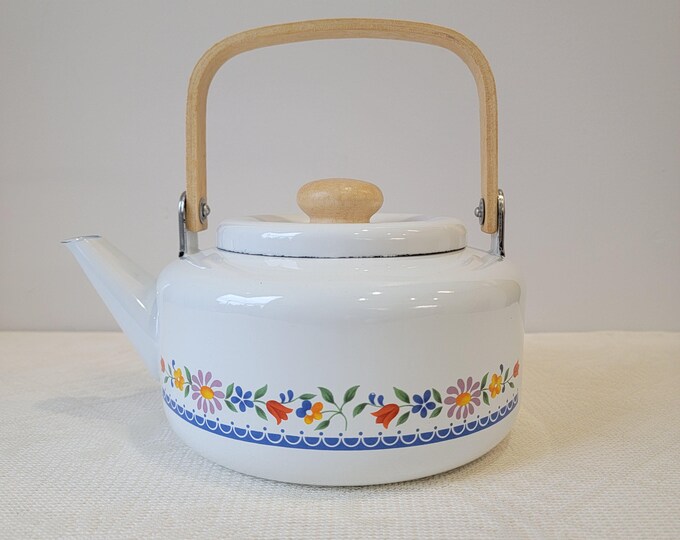 Vintage Enamel Kettle, Wood Handle, Floral Pattern, Farmhouse Kitchen ...