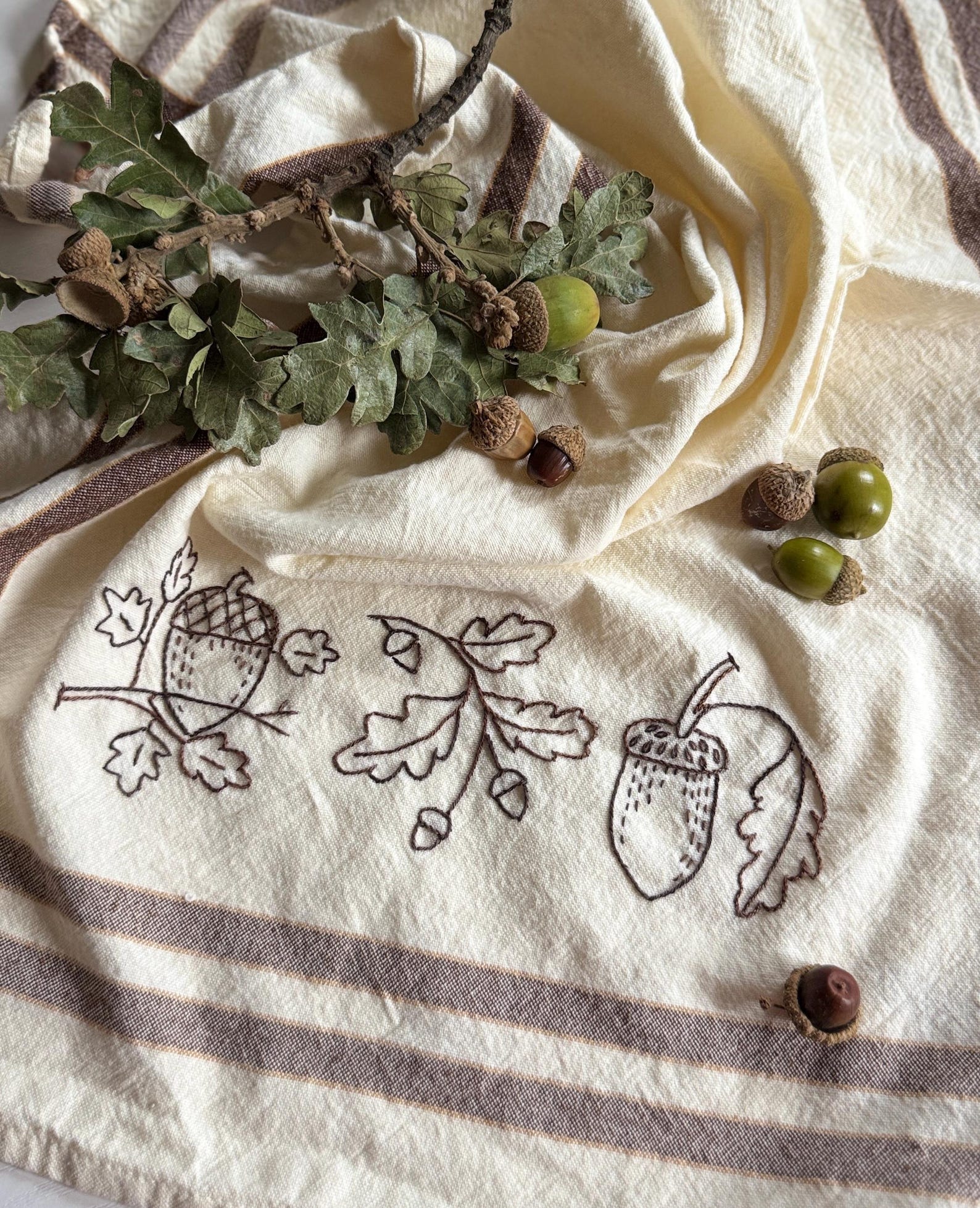 9 - Acorns & Oaks 12 Embroidery Designs for the Month of September - Etsy
