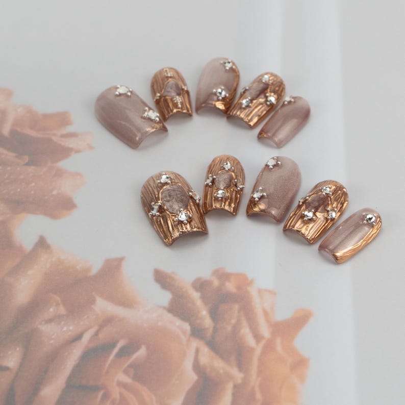 Hand-drawn Crystal Press-on Nail | Elegant Custom Nail Art ...