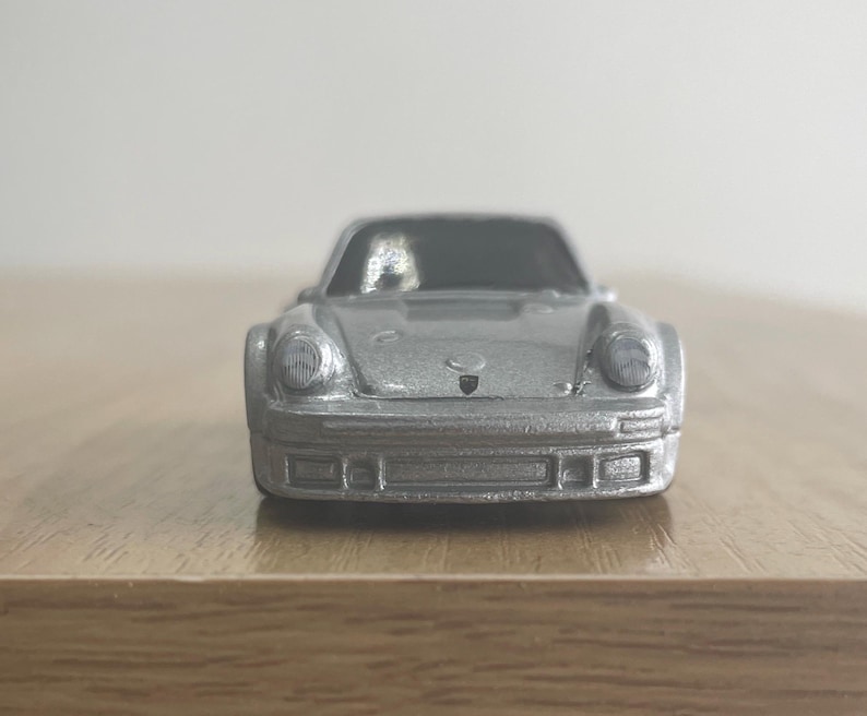 Hot Wheels Silver Porsche 911 934 RSR Turbo 1:64 Scale Model Diecast ...