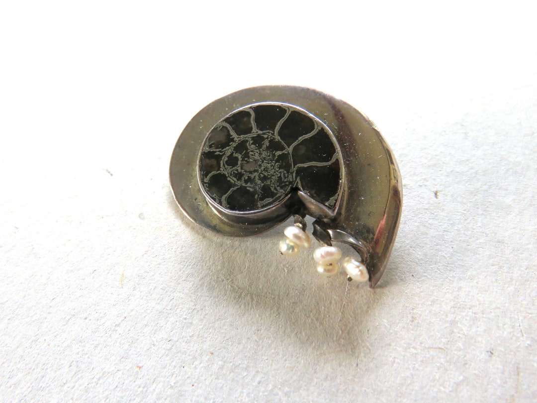 Vintage Sterling Silver 925 Ammonite Fossil White Pearl Brooch Pin ...