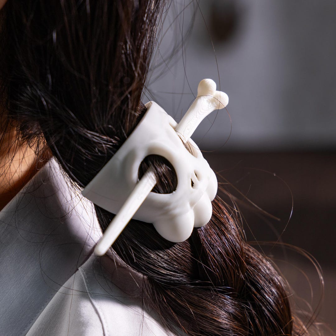 3D Printed Skull Hairpin Adorable Skeleton Design for Halloween ...