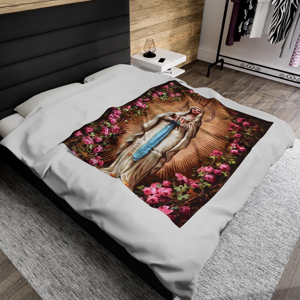 Our Lady of the Immaculate Conception Catholic Plus Blanket, Floral ...