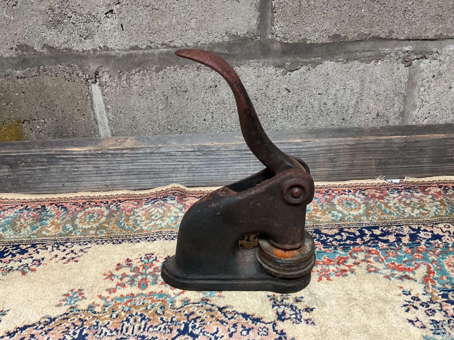 Vintage Cast Iron Office Seal Stamp Embosser, Notaire, Province De ...