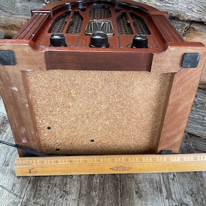 Vintage GE Wood Cathedral AM/FM Radio 1923 Replica Model 7-4100JA ...