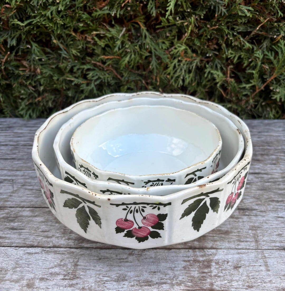 Antique German Sorau Stencil Nesting Bowls With Cherry Design. Set of 3 ...