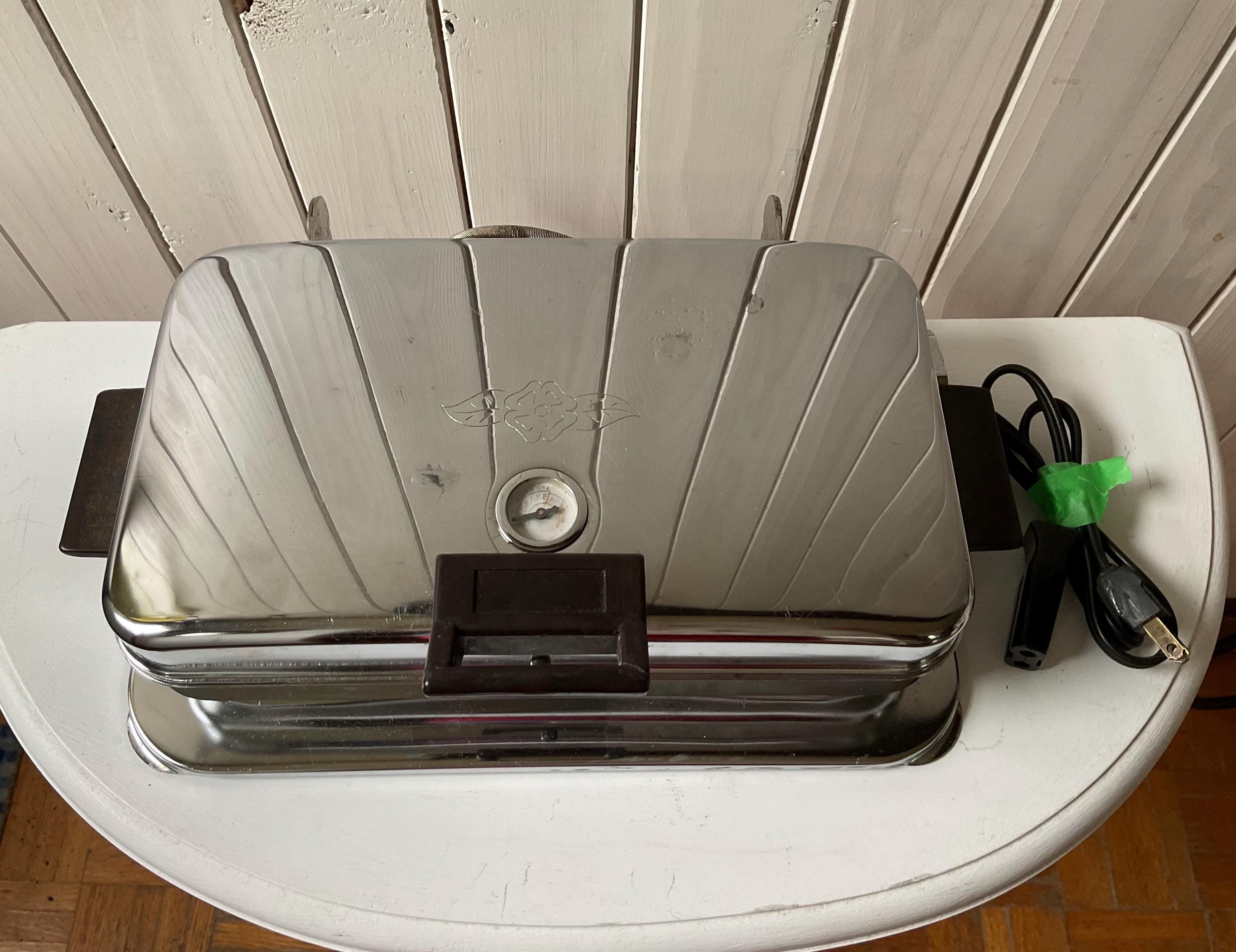 Vintage Toasts Iron. Vintage Kitchen Appliance. - Etsy