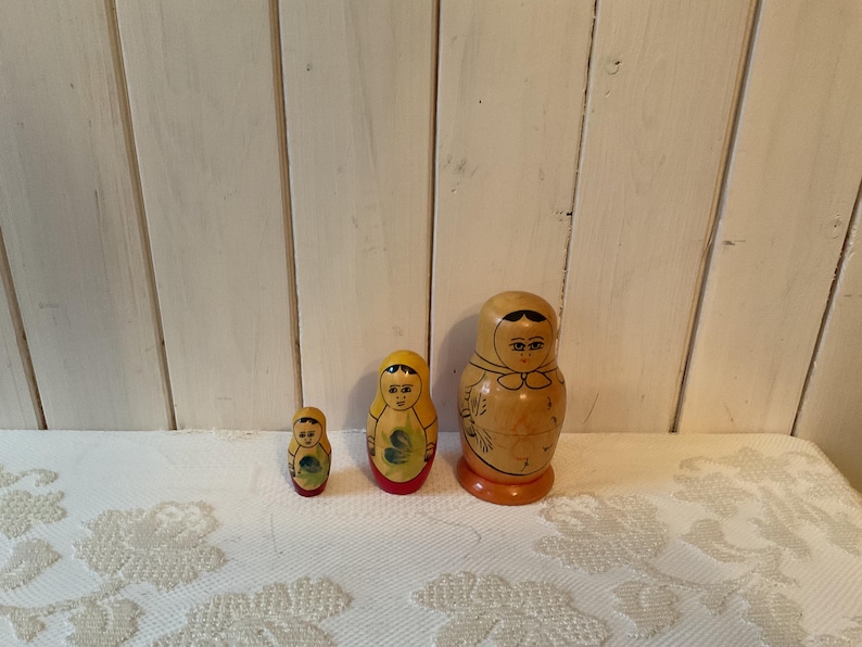 Retro Russian Babushka Doll, Antique Matryoshka Doll, Vintage USSR ...