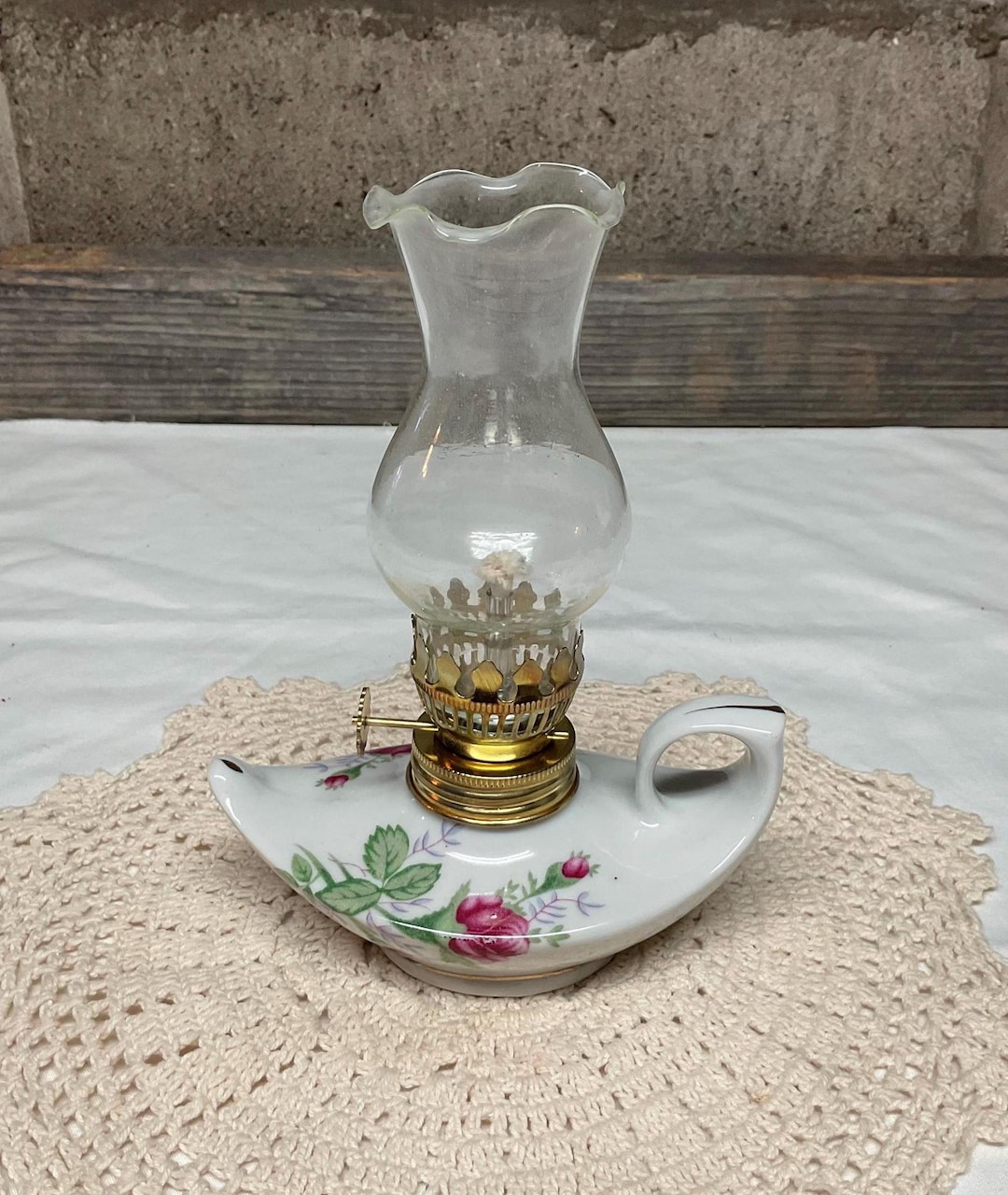Aladdin Style Pink Ceramic Oil Lamp ~ in Its Original Box. With Wick ...