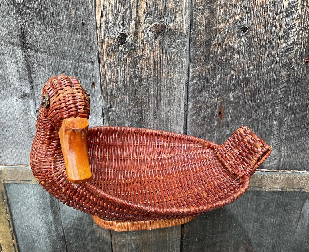Wicker Duck Basket. Vintage Duck Basket. as Is. See Photo. - Etsy
