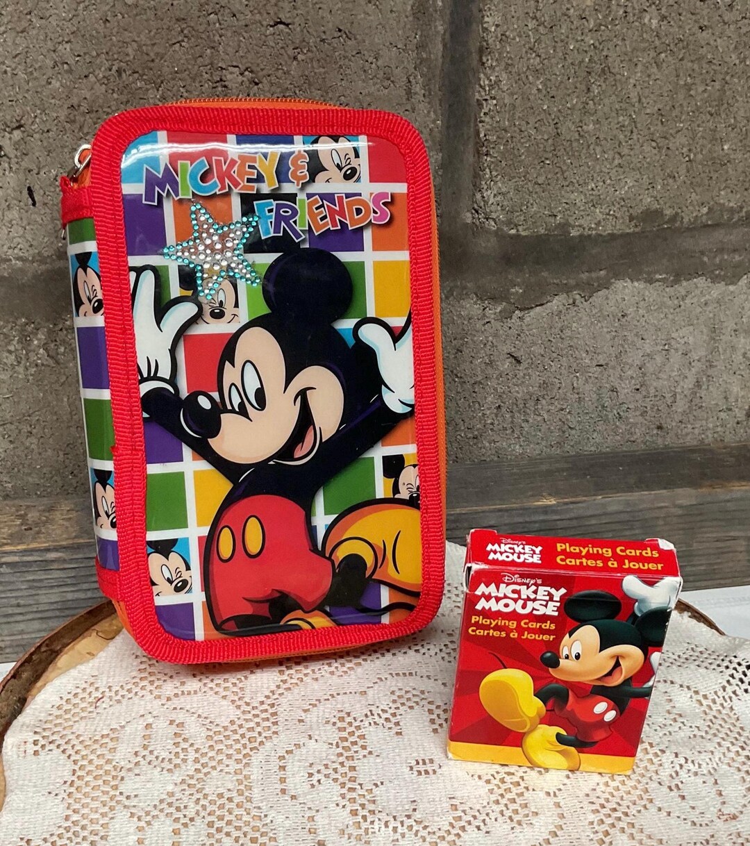 Choose…mickey- Disney Parks Vinyl Zip-up Art Set. Empty. OR -mickey ...