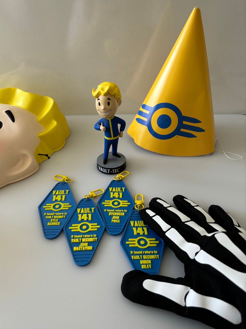 Call of Duty X Fallout Vault Key Keychain 3D Printed With Task Force 141 Operators - Etsy