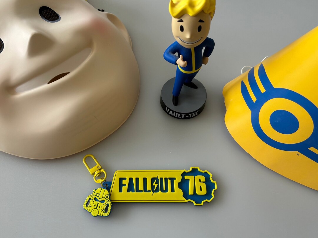Fallout Keychain With Charm Power Armor Helmet, Vault 76, Vault 33 ...