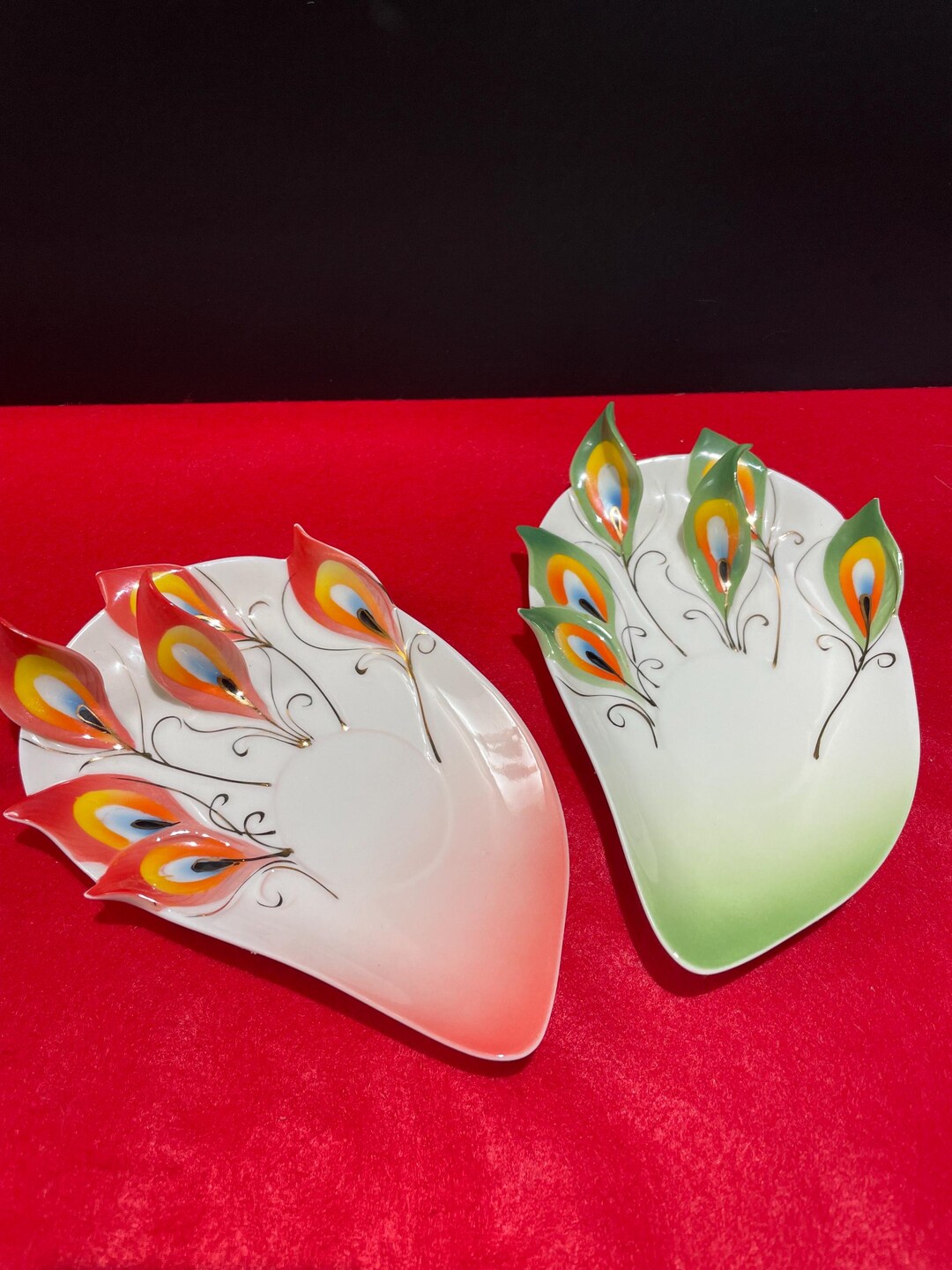 Vintage Peacock Feather Tea Plate Set: Red & Green Gold-embellished ...