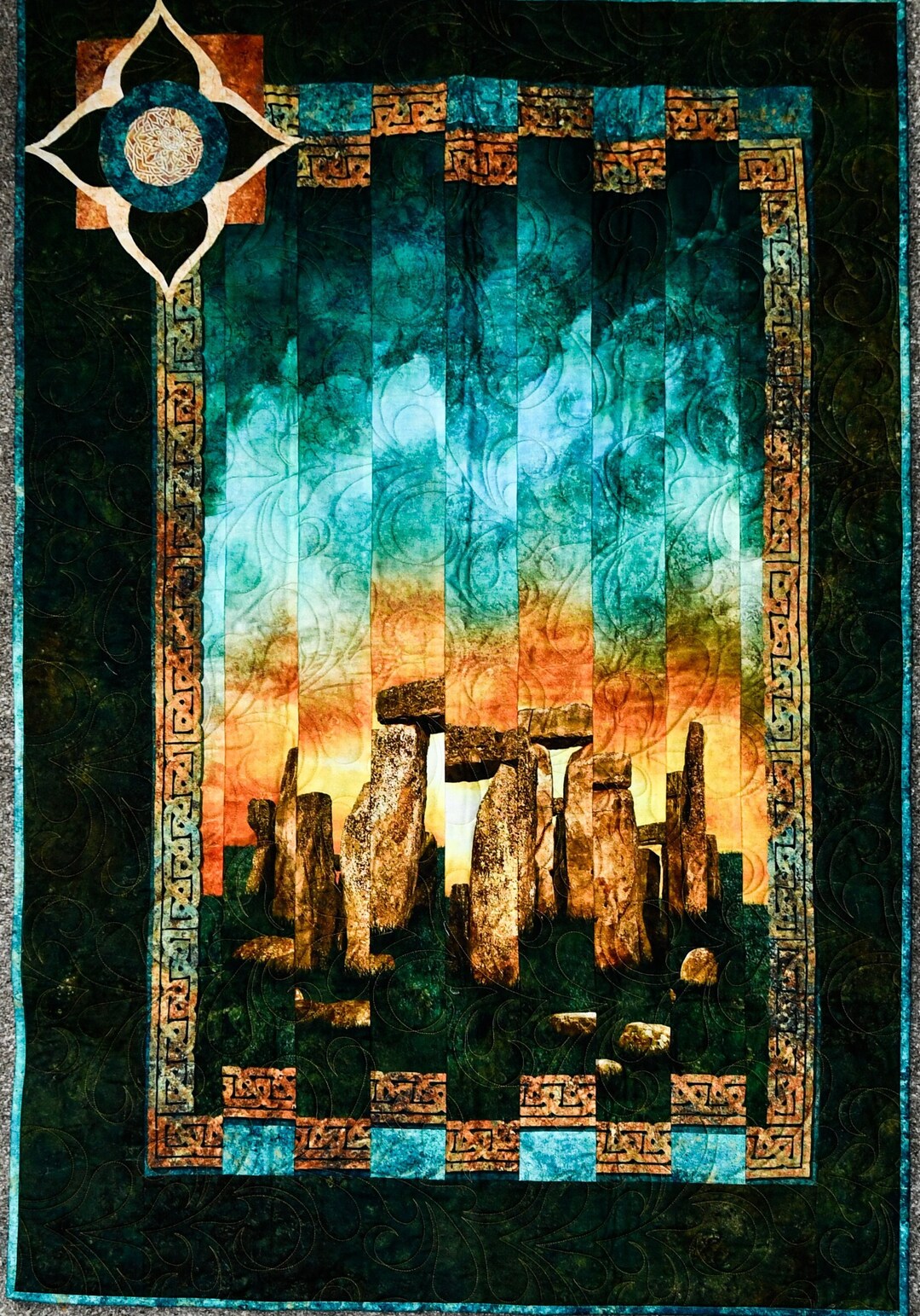 Stonehenge Quilt - Etsy