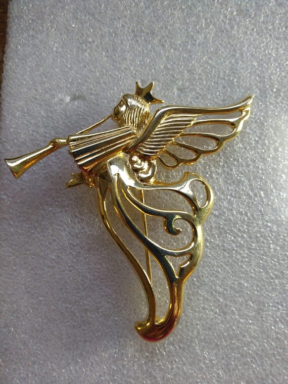 Givenchy 1980s-era gold tone angel brooch - Gem