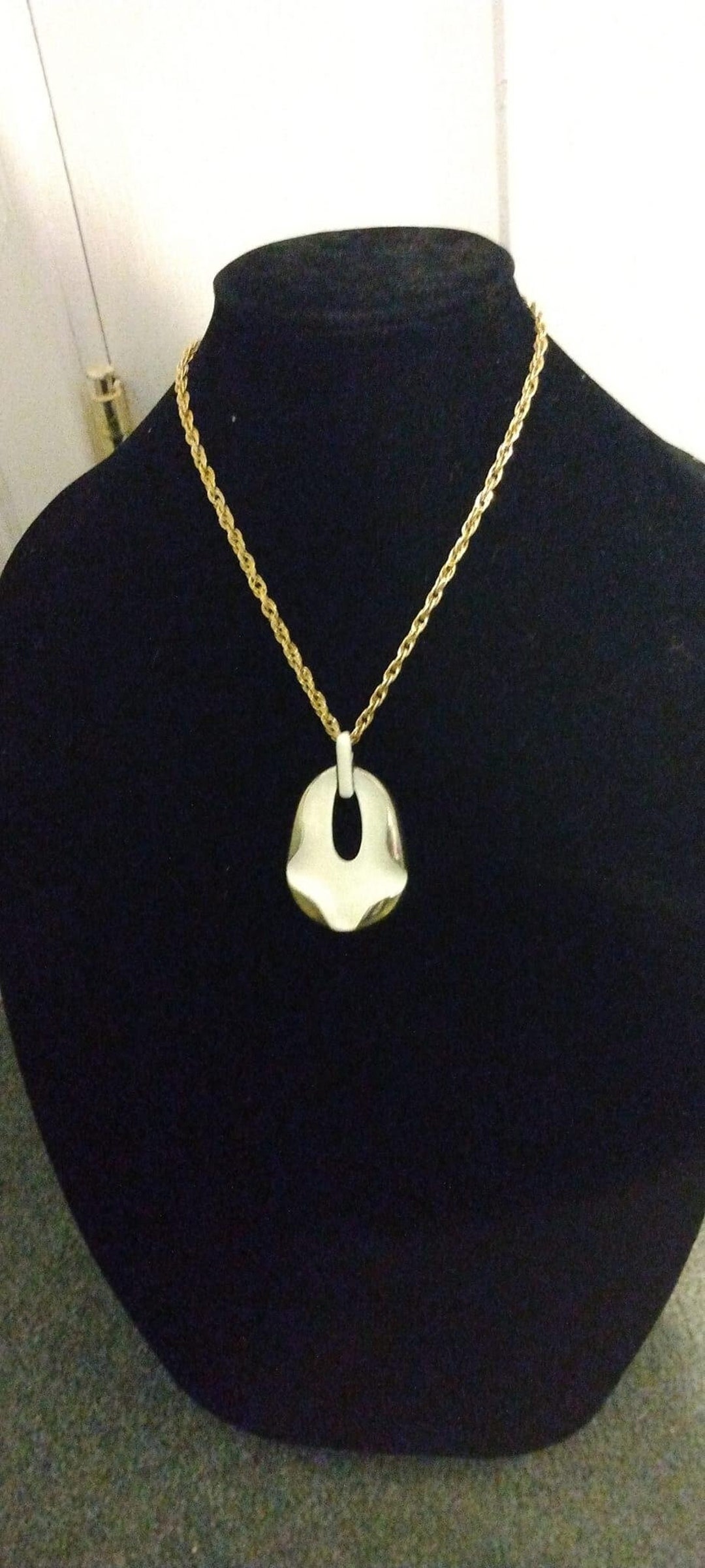 1960s Eisenberg White Enamel Modernist Pendant Necklace - Etsy