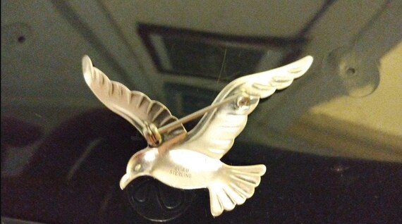 1970s-era Beau Sterling silver seagull brooch - Gem