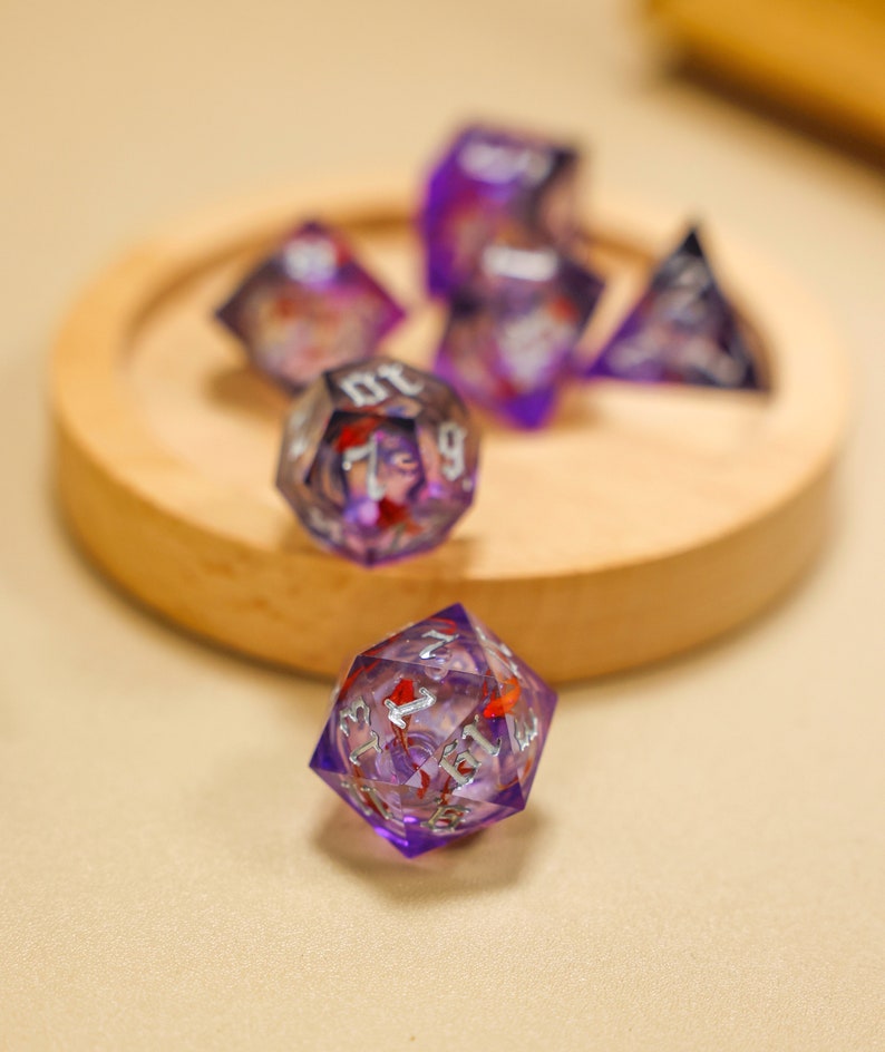 Magic Purple Liquid Core Dice Set for Role Playing Games, Dungeons ...