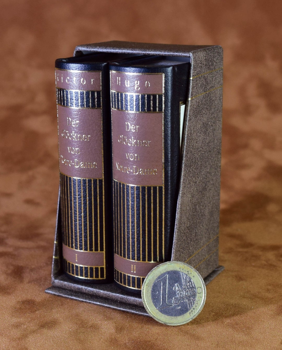 Miniature Book: Hugo, the Hunchback of Notre-dame - Etsy