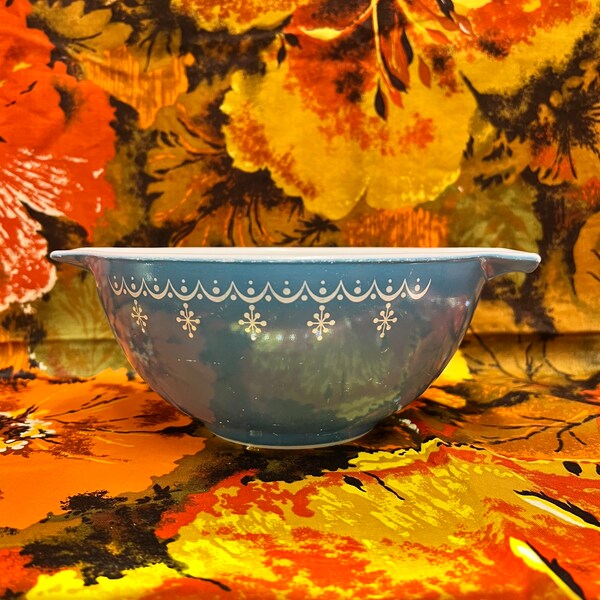 Pyrex Snowflake - Etsy