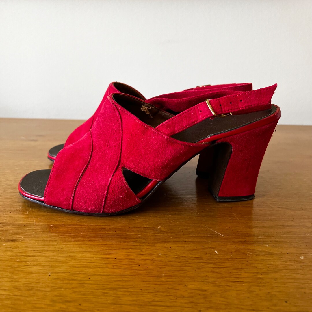70s Vintage Red Ultra Suede Peep Toe Sling Back Chunky Heels Size 8 ...