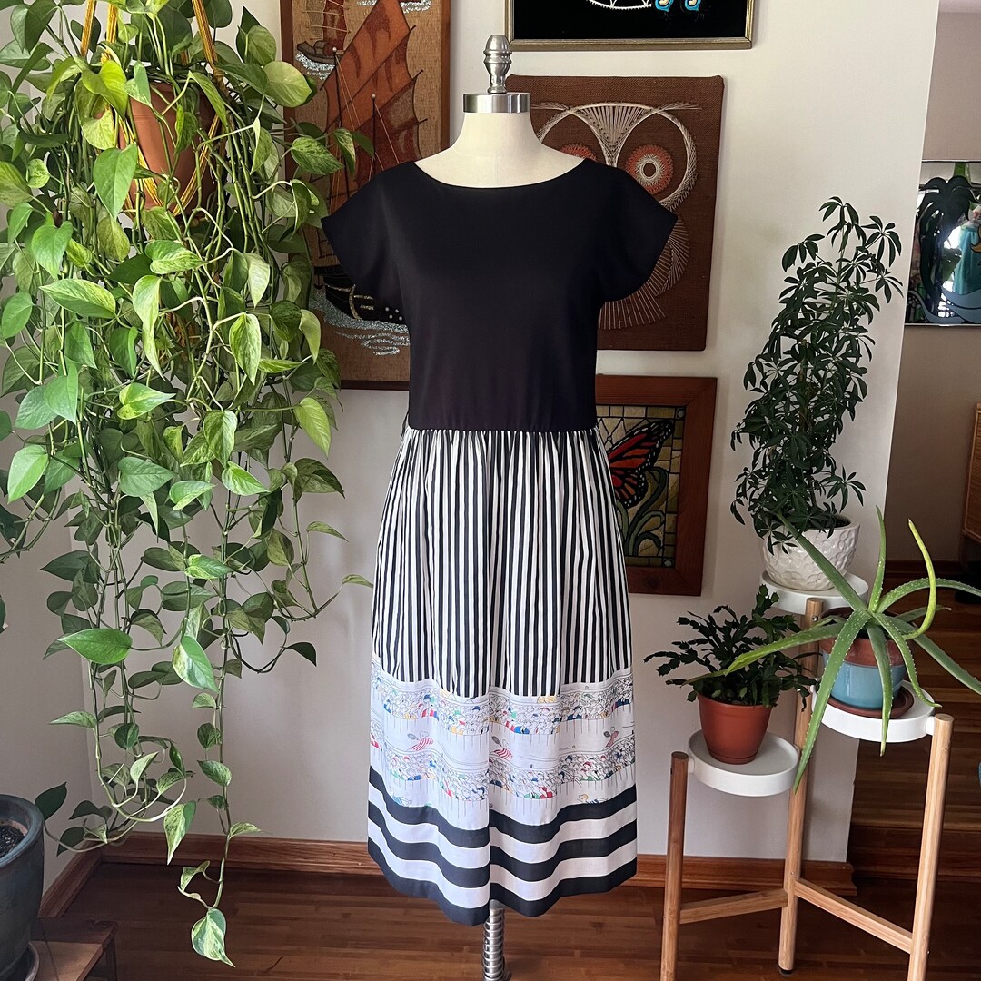 80s Vintage SPROUTS by Vicky Vaughn Black and White Striped Cartoon ...