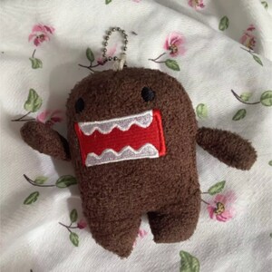 Domo - Etsy